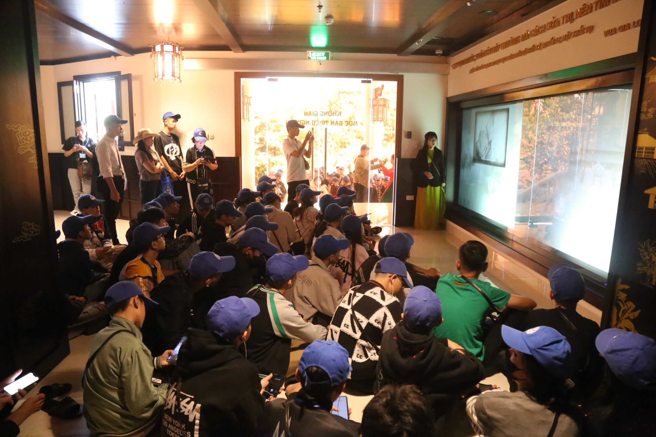 KHÁM PHÁ KHÔNG GIAN TRƯNG BÀY MỘC BẢN SỐ TẠI ĐÀ LẠT - Mộc Bản Triều ...